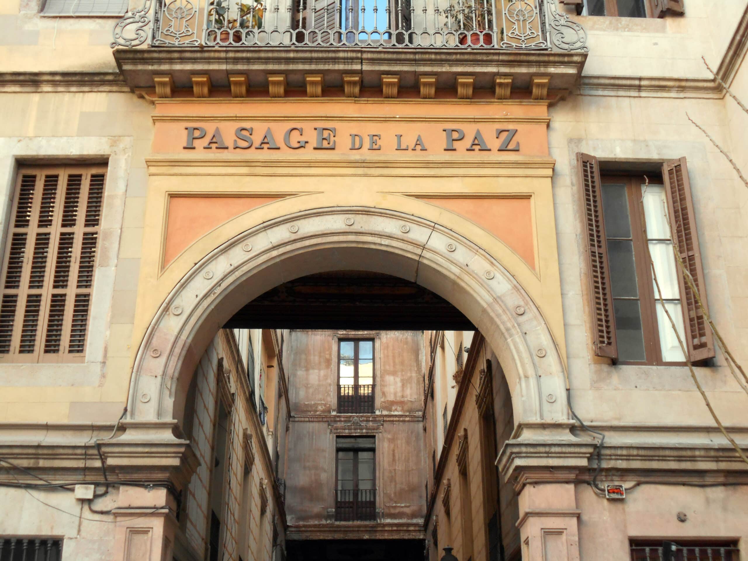 El Pasaje de la Paz y su errática realidad