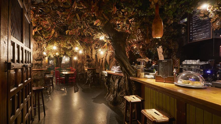 Conoce los bares temáticos más originales de la Ciudad Condal