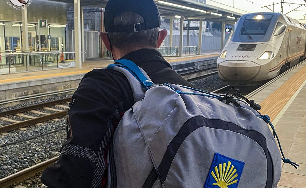 The direct Renfe train from Barcelona to Galicia to do the Camino de ...