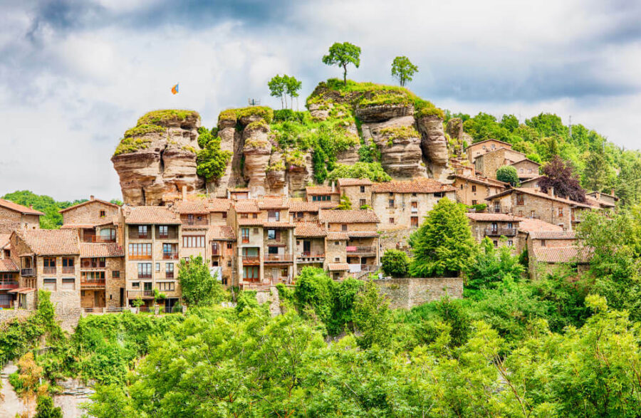 El encantador pueblo de Rupit en Cataluña, declarado el mejor pueblo ...