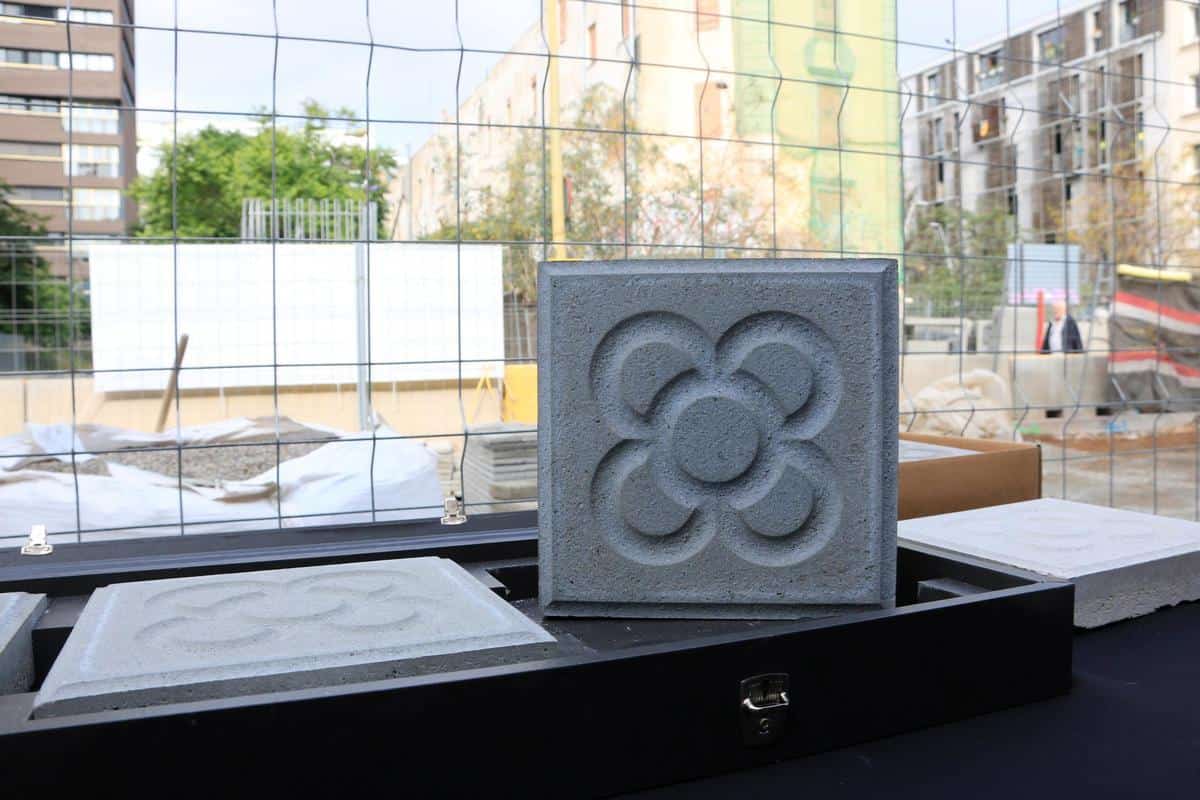 Barcelona experiments in Poblenou with sustainable panots