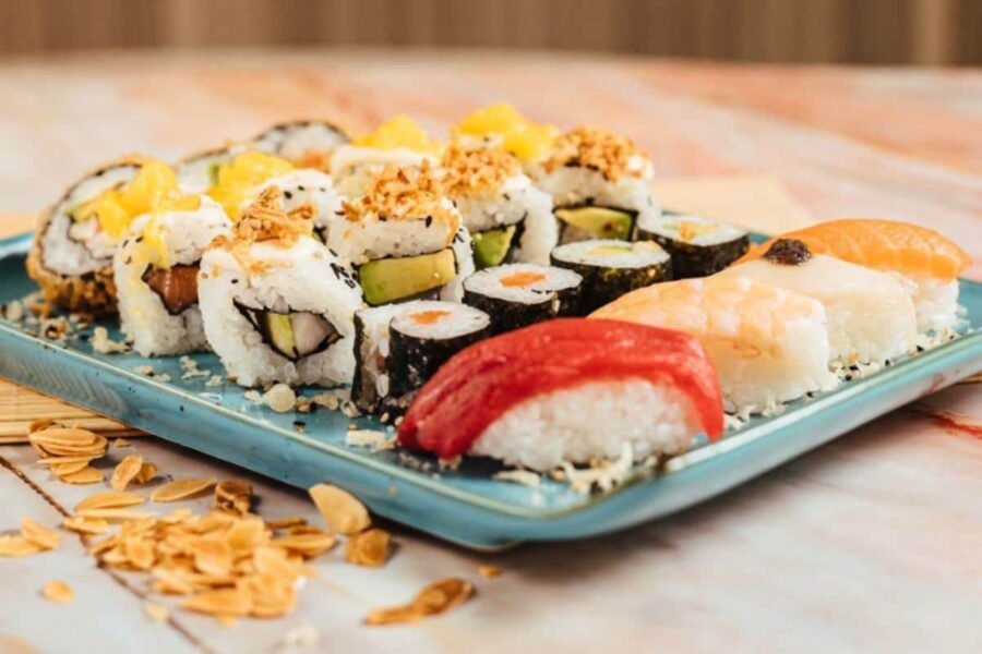 Sumo Barcelona Celebrates its tenth anniversary by raffling free Sushi ...