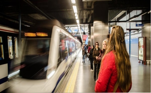 Mobility And Gender In Barcelona Analysis Of Commuting Patterns